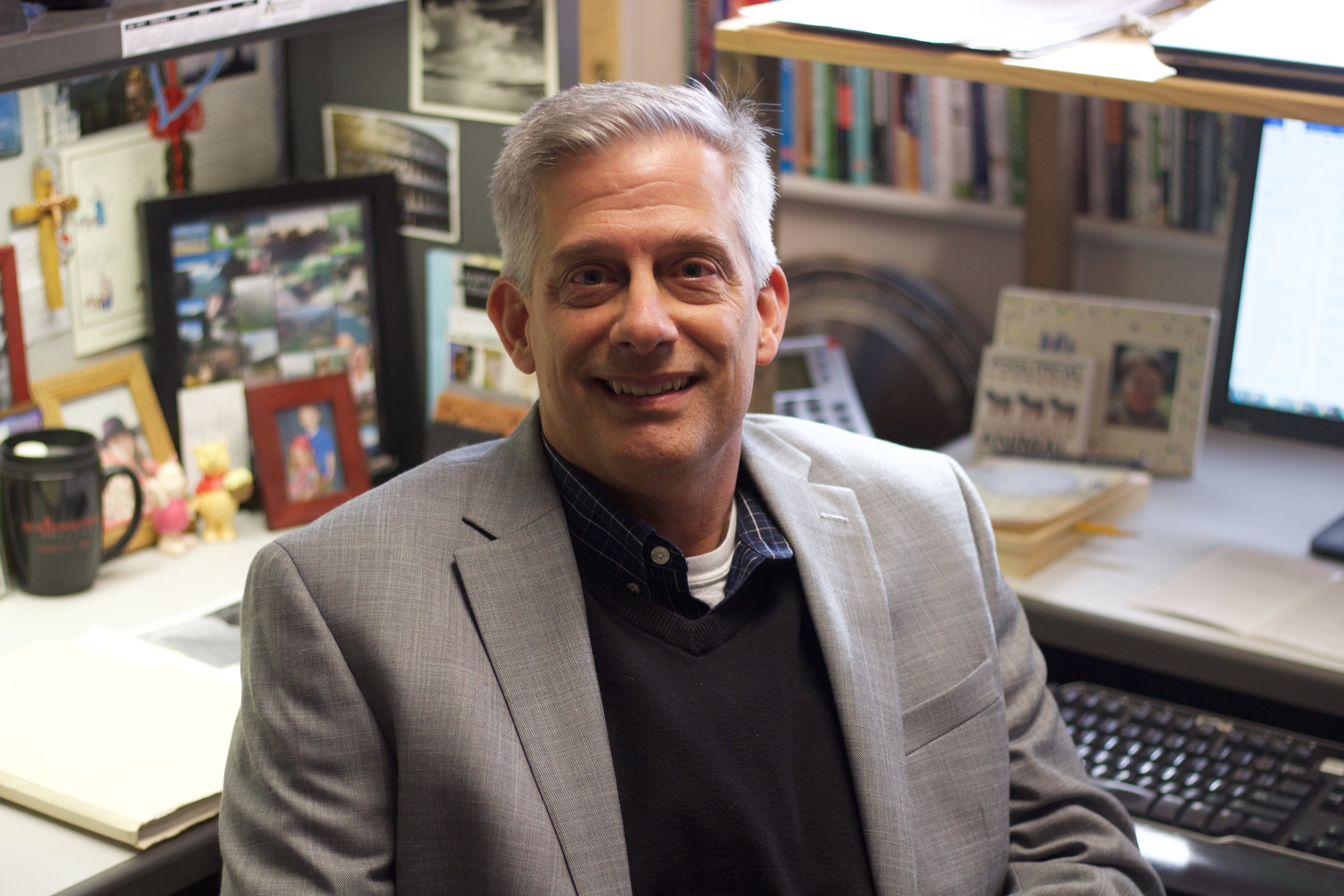 VanDerWerff talks Trump – Beacon