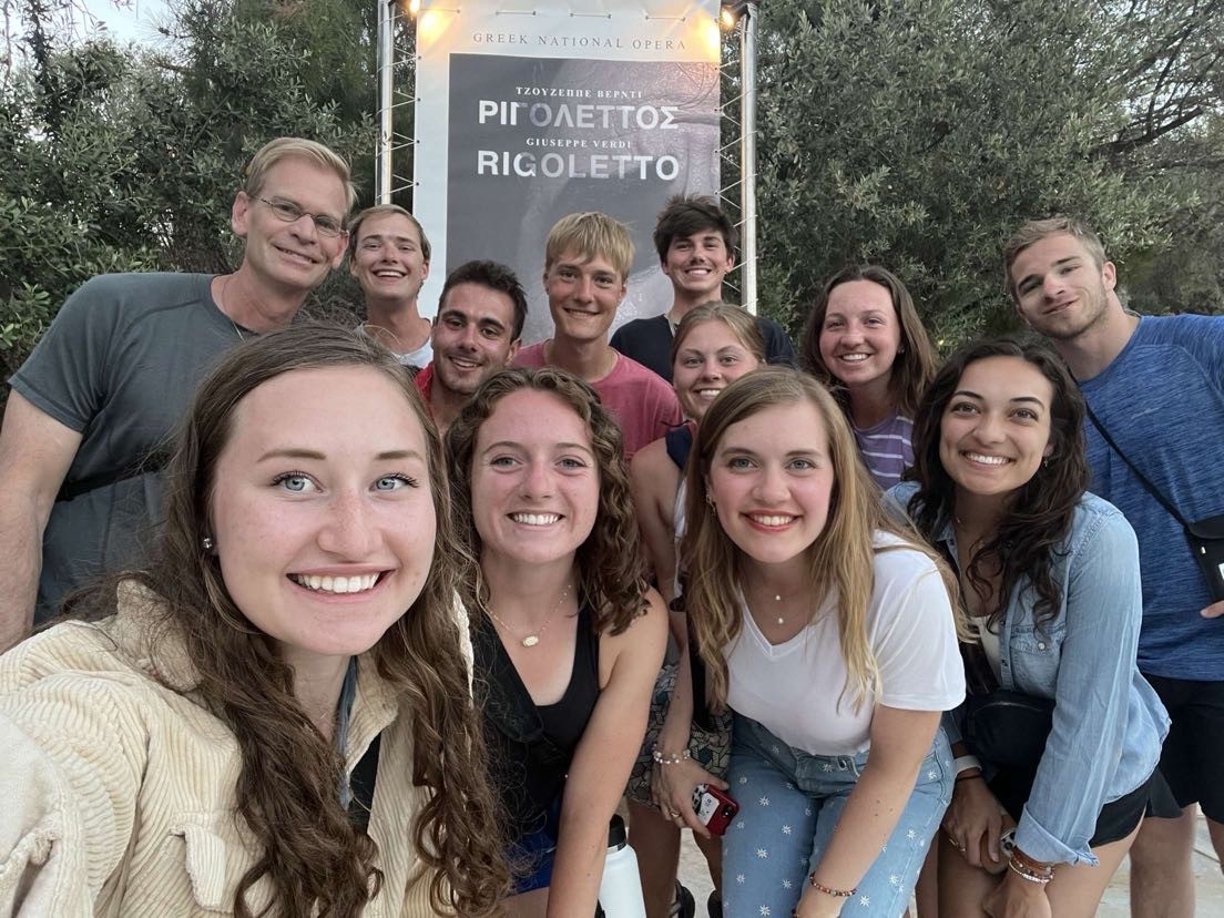 Honors Students Spend Summer in Greece – Beacon