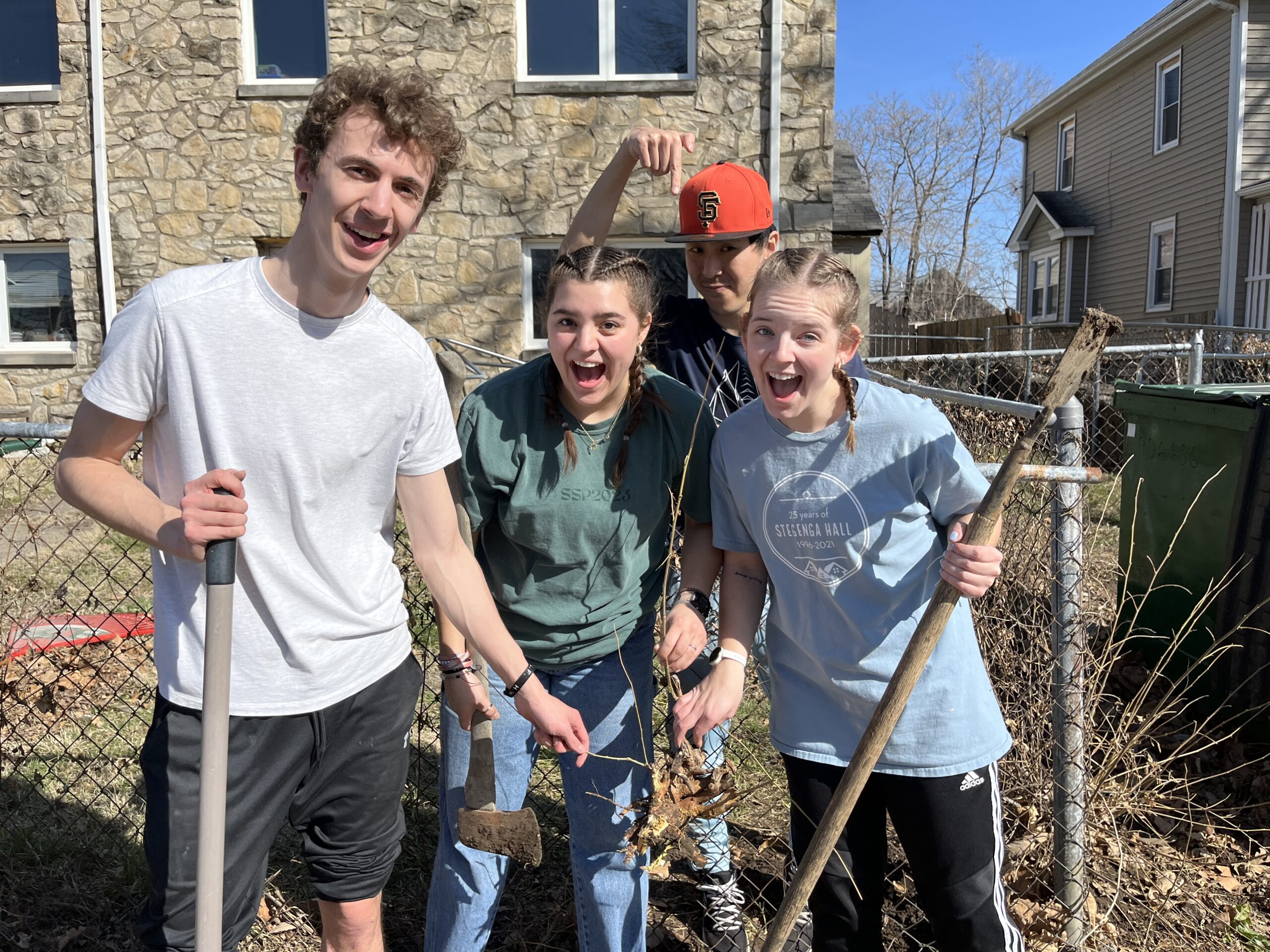 Students serve and are stretched in the process – Beacon