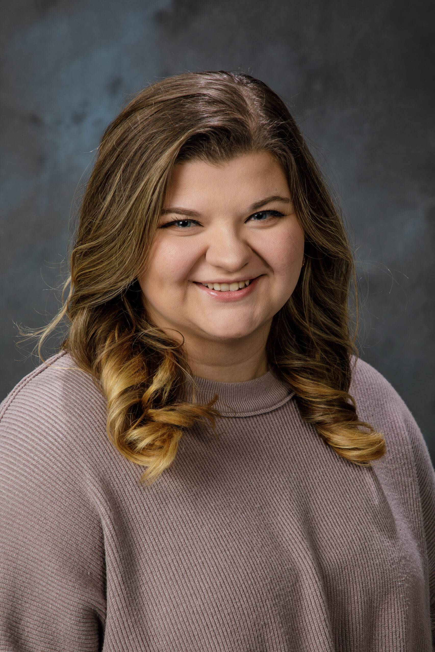 Senior Spotlight: Madison DenHerder – Beacon
